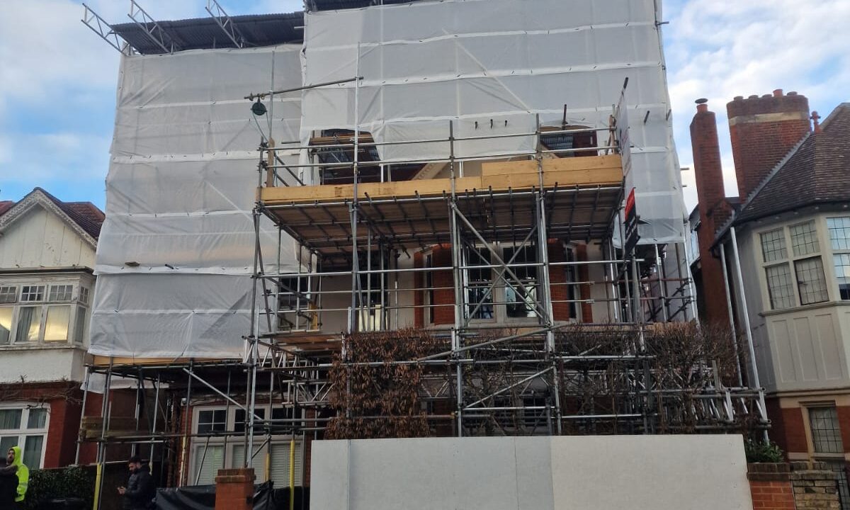 Temporary Roofs - Meva Scaffolding